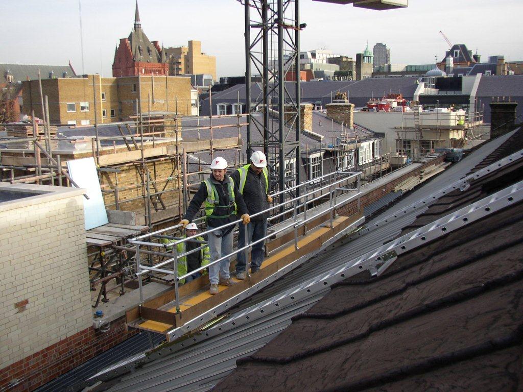 Working safely on fragile roofs - Kee Safety