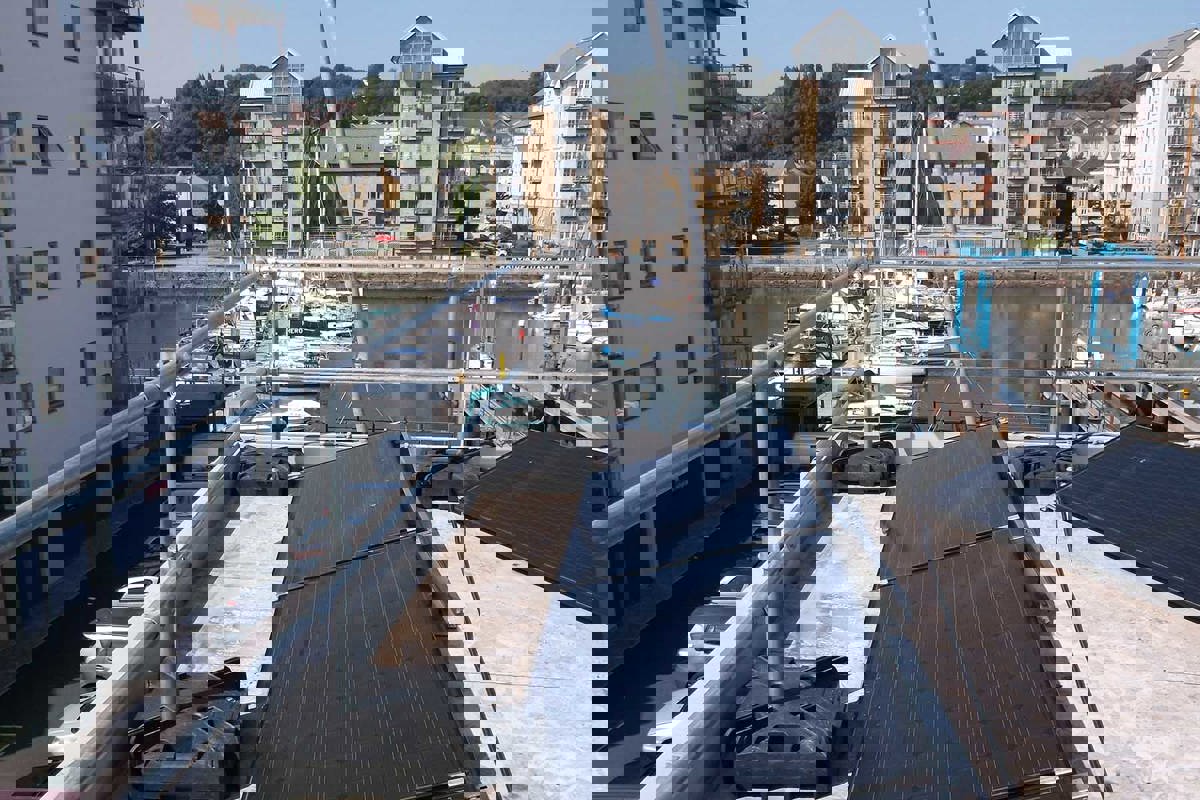 Kee Guard® Roof Top Guardrails - Kee Safety