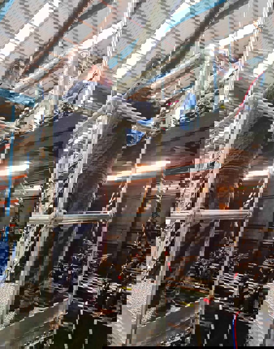 A Customised Work Platform For a Manufacturing Facility - Kee Safety